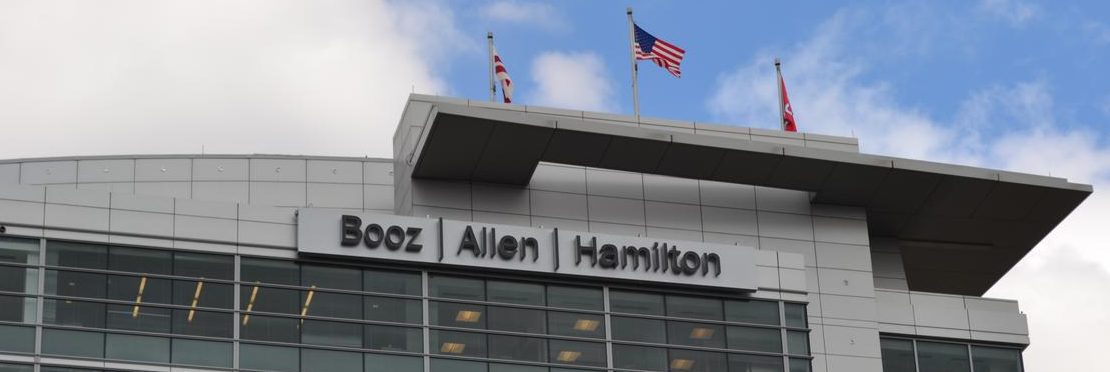 MBA Alumni Spotlight: Booz Allen Hamilton | MetroMBA