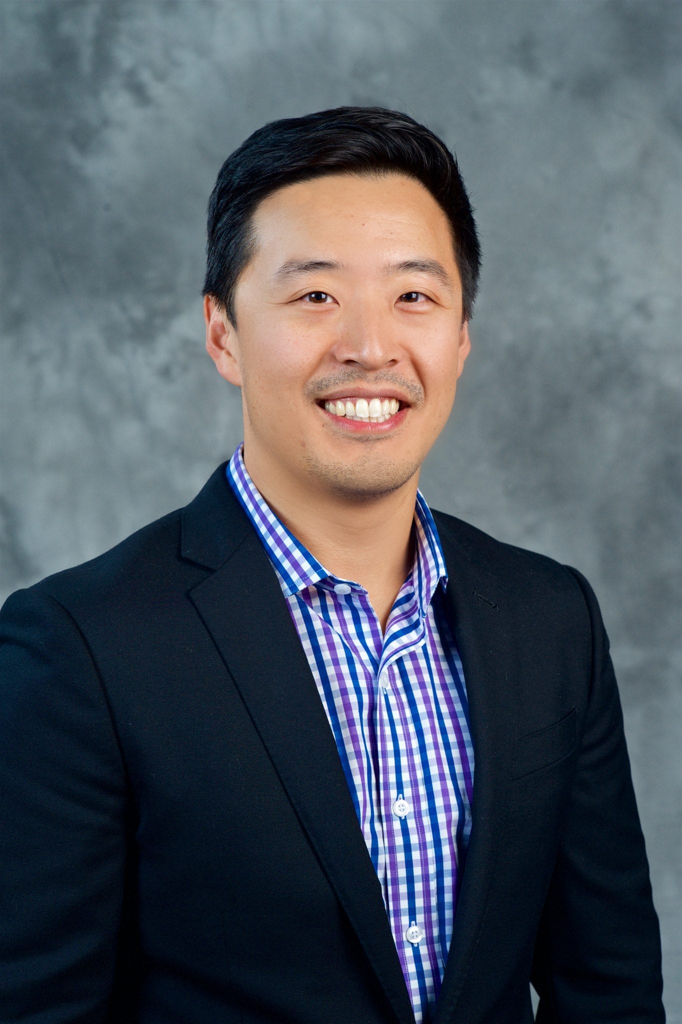 University of Washington Real Humans - MetroMBA