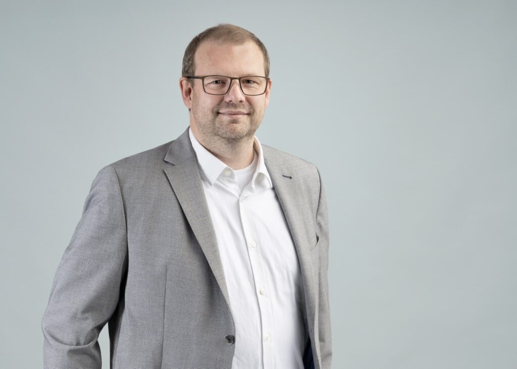 Real Humans of MBA Students: HEC Paris Executive MBA - Page 8 of 8 ...